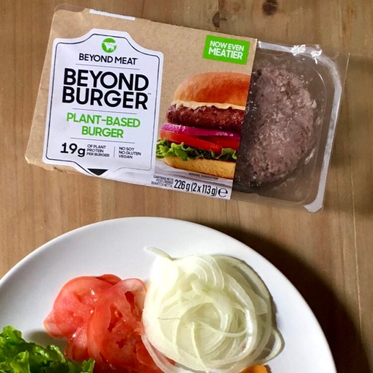 Extra "Beefy" Beyond® Taco Recipe (Best Vegetarian Tacos) - Biting at ...