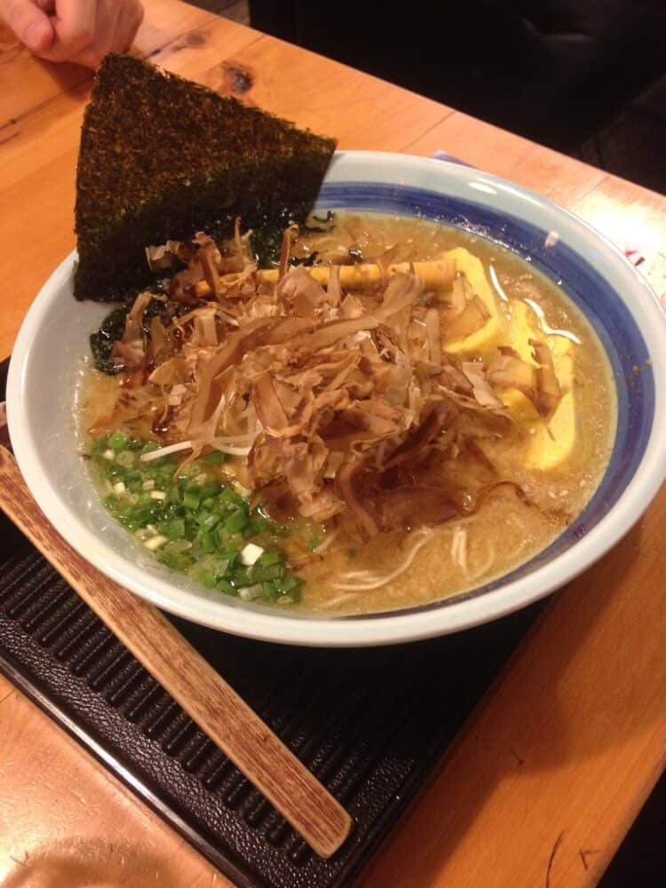 8-Hour Rich and Creamy Homemade Tonkotsu Ramen Broth - Biting at the Bits