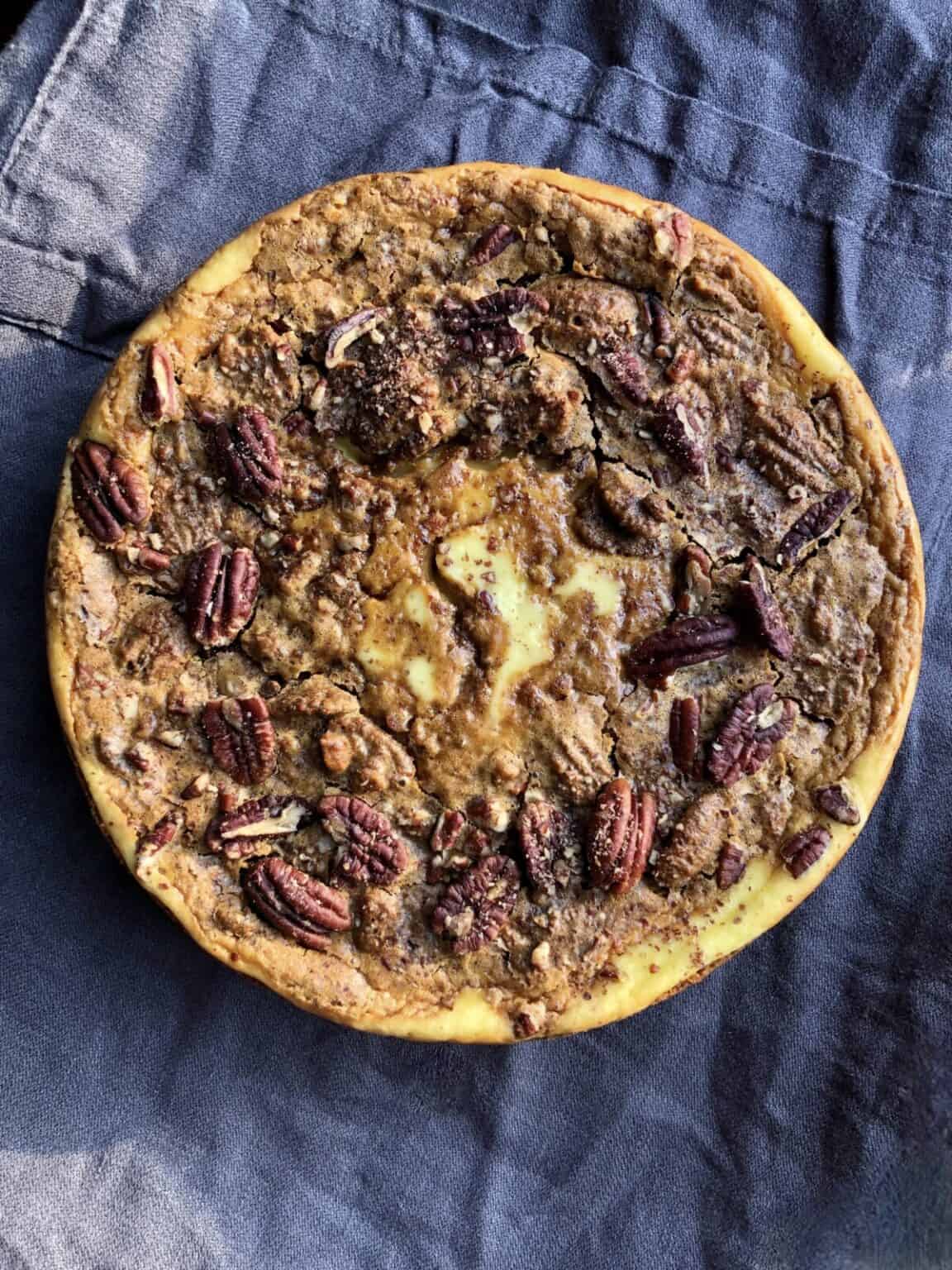 Easy and Delicious Pecan Tassie Cheesecake with Biscoff Crust - Biting ...