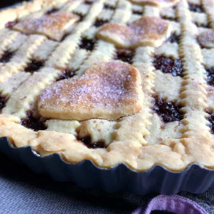 Crostata di Marmellata (Authentic Italian Jam Tart w/Video) - Biting at ...