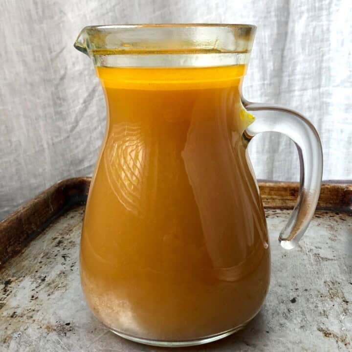 Anti-Inflammatory Chicken Bone Broth w/Turmeric, Ginger, Mushrooms ...